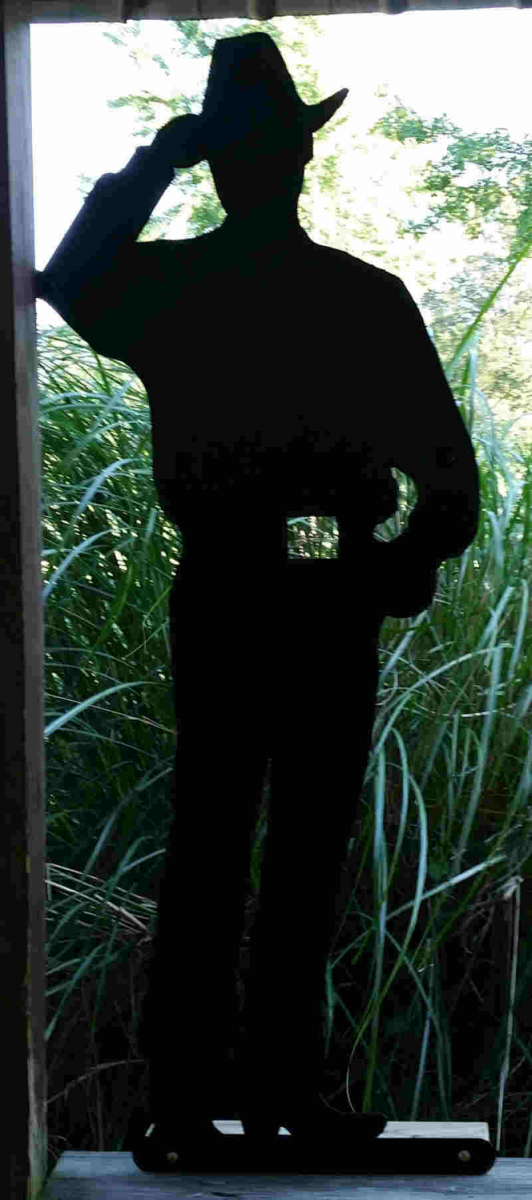 LIFE SIZE SILHOUETTES - Ignition Metal Art Design